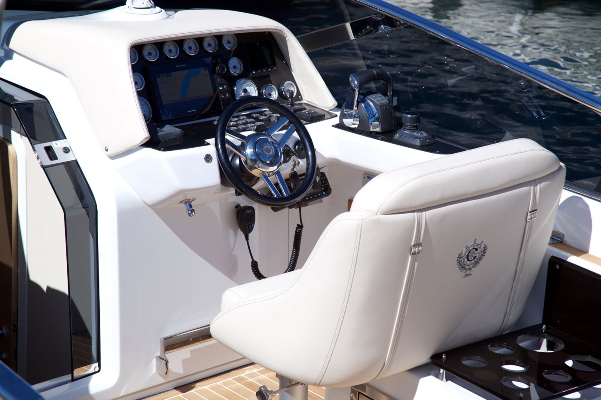 Comitti Breva 35 | Comitti Boats North America
