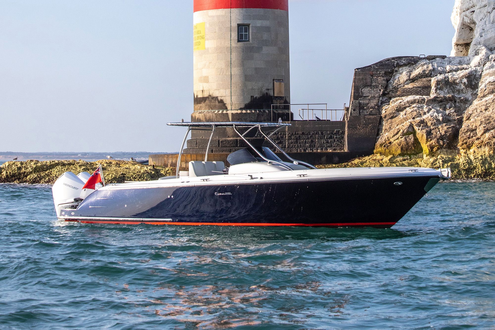 Comitti Isola 33 | Comitti Boats North America