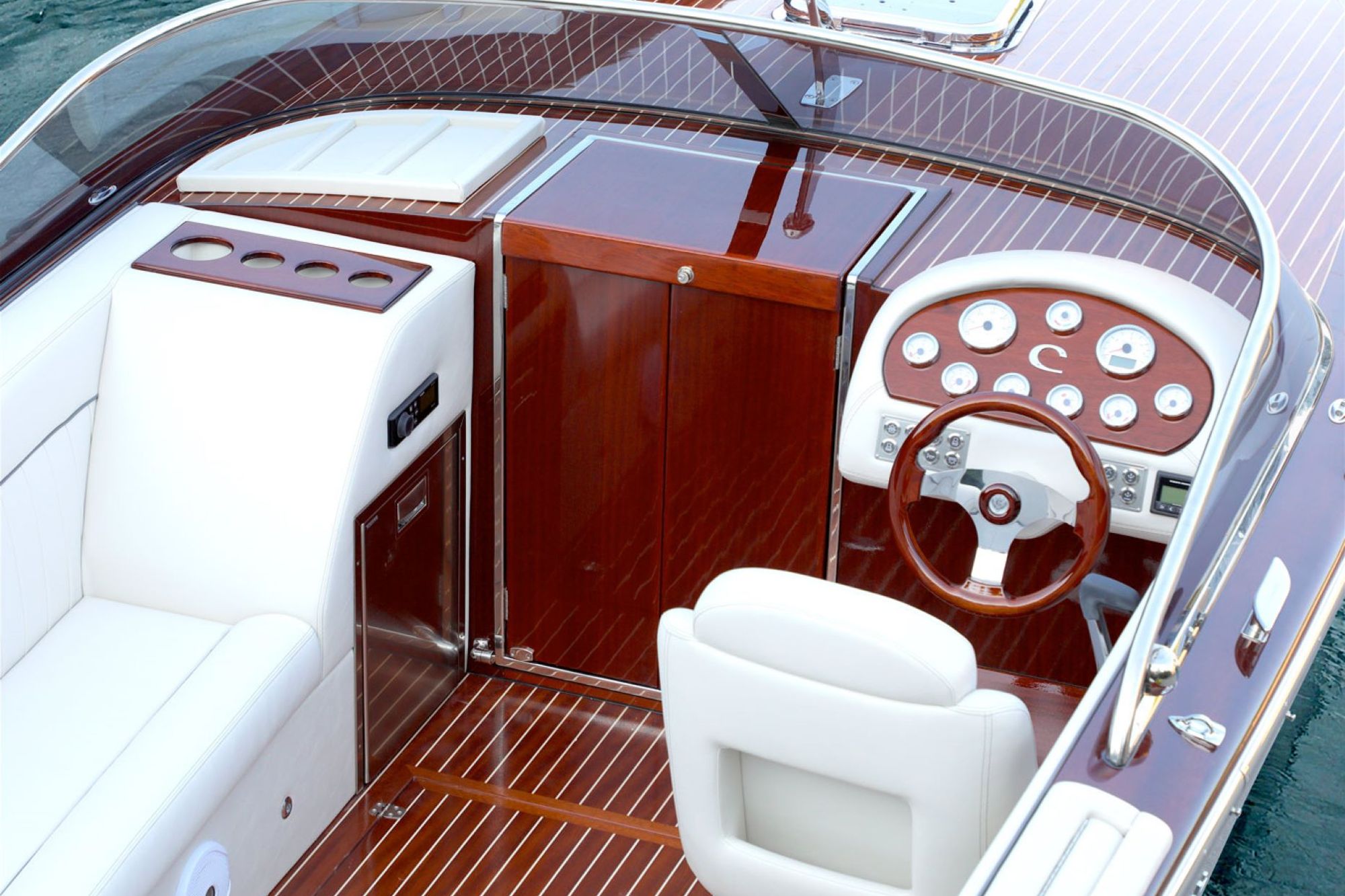 Comitti Venezia 28 | Comitti Boats North America